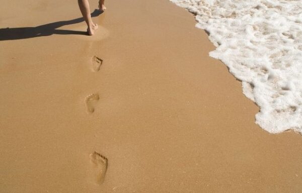 How to Keep Sand Out of Your Cast and Walking Boot